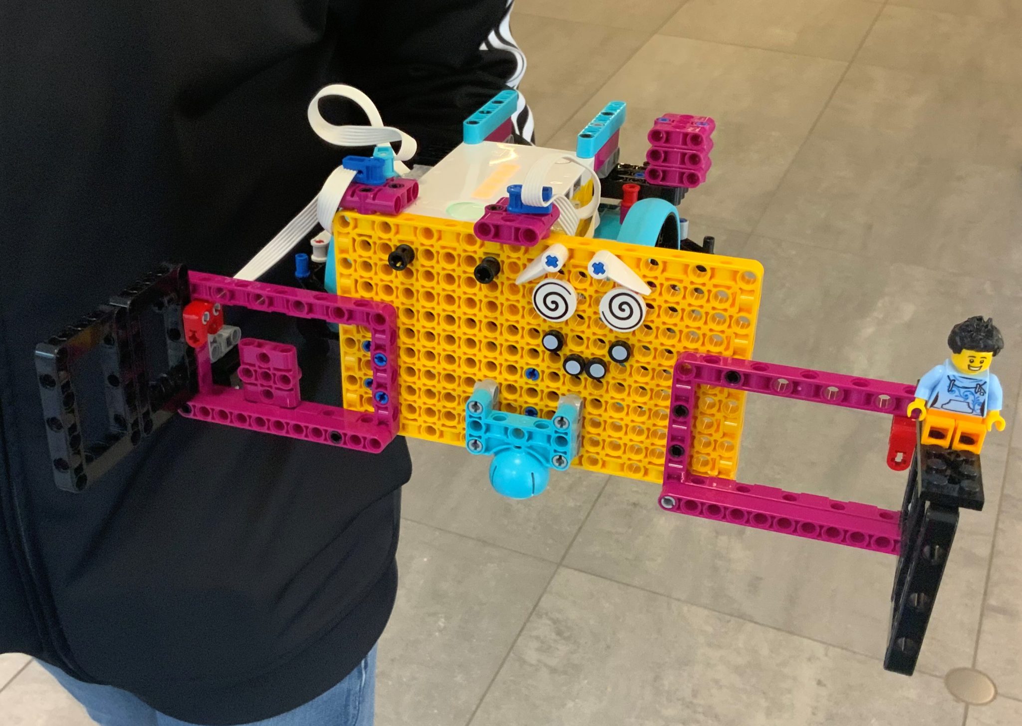 Unterfränkische Robotik-Meisterschaft an der RSB • Staatliche Realschule Bessenbach